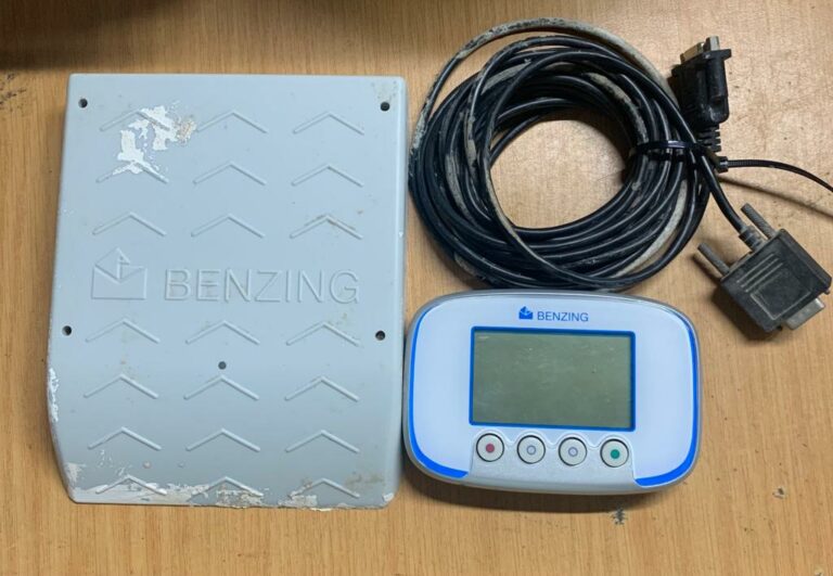 .Lot 1 Benzing G2 with single antenna and cable